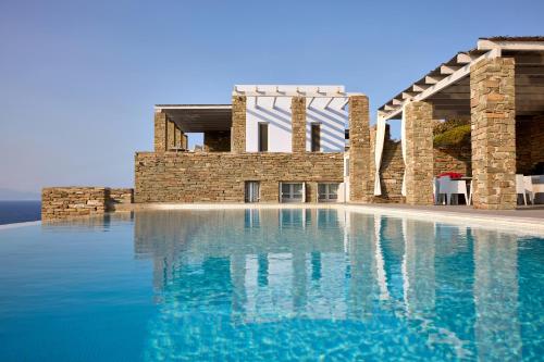 Villa Litharia, Enchanting Location And View - Kea