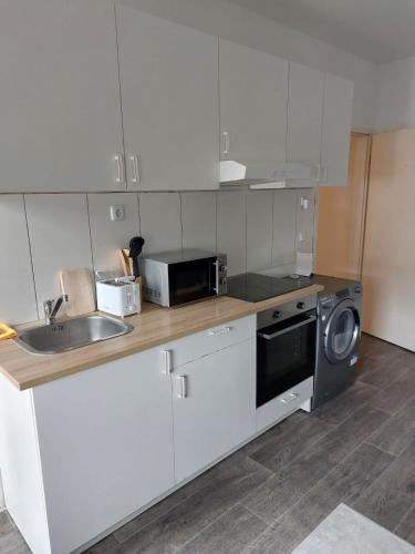 Sehr Schone Und Modernisierte Wohnung In Heilbronn Zentrum - 海爾布隆