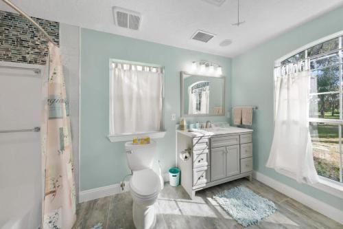 Waterfront Fishing Cottage 2 King Beds 75in Hdtv Family Friendly - Jacksonville, FL