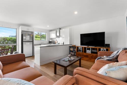 Sea Breeze - Spacious Family Escape Near Surf Beach - Middleton