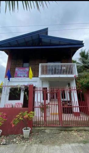 La Casa Uzziel Homestay Moalboal - Moalboal