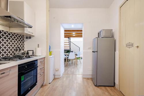 Nicuzza Holiday Home - Catane