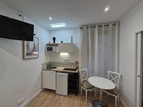 Studio Neuf Et Chic Puteaux La Defense - Puteaux