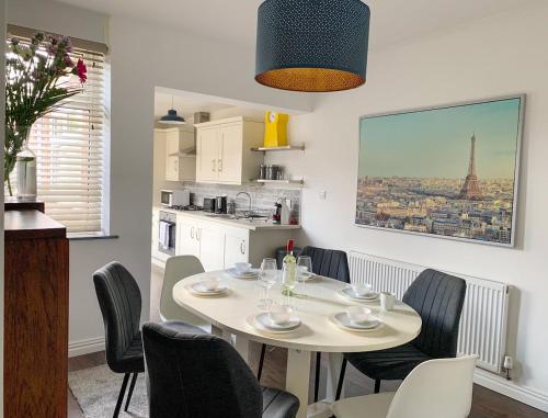 Kensington House Free Parking Sleeps 6 - York