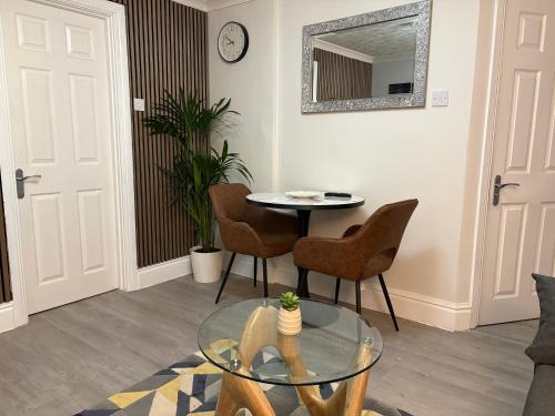 Cosy & Exclusive 1bd Crumpsall Flat, Sleeps 4 - Manchester