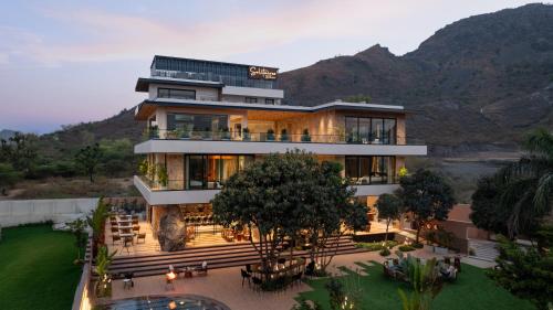 Saffronstays Solitaire Villa - Udaipur