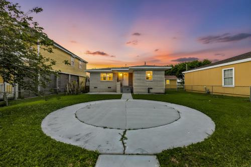 Relaxing Island Stay, Pet-friendly And Minutes To Beach And Fun - Moody Gardens, Galveston