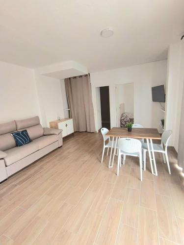 Heart Of Los Cristianos Apartment - Playa de las Américas