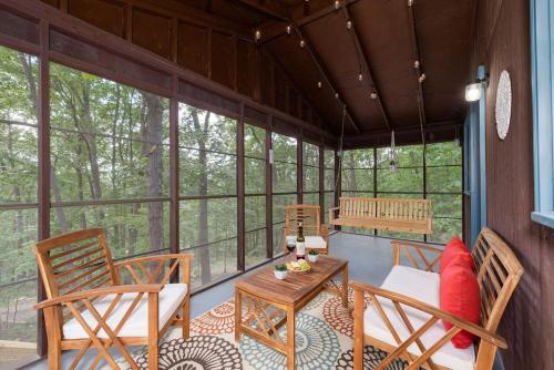 Cozy Romantic Cabin With Fire Pit Near Shenandoah Np - Shenandoah, VA