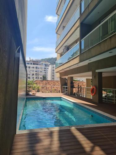 Lindo, Equipado, Com Piscina E Servicos De Hotel - Ipanema