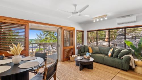 Absolute Beachfront Palm Cove Apt Sleeps 4 - Palm Cove