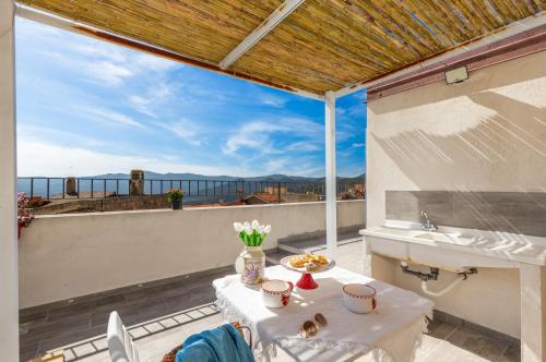 Dommu De Nannai Moro: Appartamento Con Terrazza - Baunei