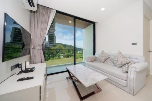 1 Br Partial Sea View - 빠똥