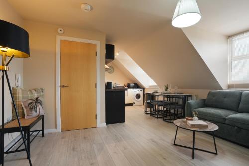Deluxe 2 Bed Apartment - Hillsborough With Free Parking - Hosted By Stayhostsave - Sheffield