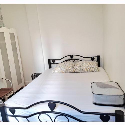 Family Sharing Apt Room F2 - Clichy