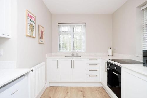 Modern Flat - Hertford Town - Sleeps 3 - Hertford Castle