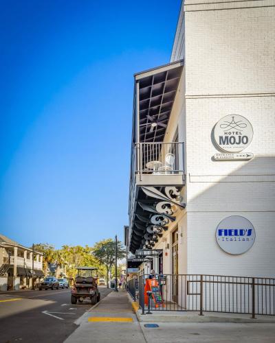 Hotel Mojo - Biloxi, MS