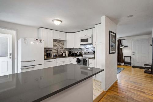 Spacious 3br Home Sleeps 6 Near Denver&red Rocks - Arvada, CO