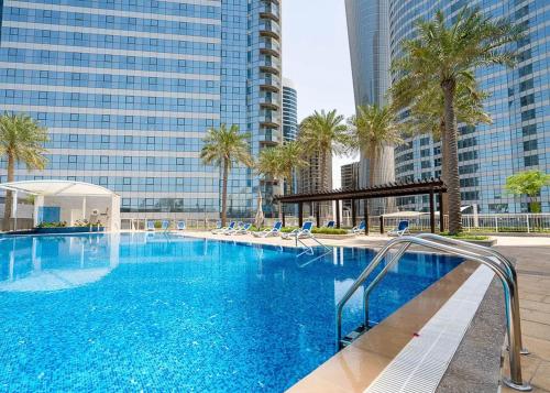 Studio With City Views Pool & Gym - Abou Dabi