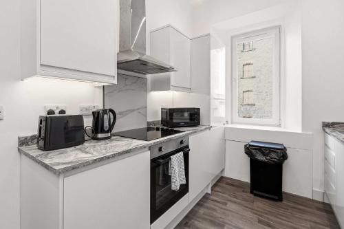 Central 2br Argyll Apartment - Town Views Near Seafront - 오반