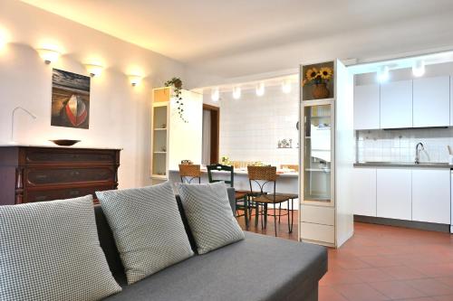 Casa Garibaldi Con Terrazzo E Parking, Mare 1 Min - San Vincenzo