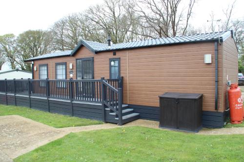 A20 Sunnyside Lodge - Sandown