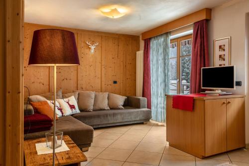Apartment Pordoi - Campitello di Fassa