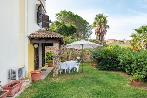 Appartamento Chia C - Domus De Maria