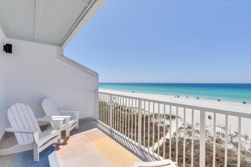 2-story Beachfront Condo In Pcb W/ Community Pool! - Watersound, FL