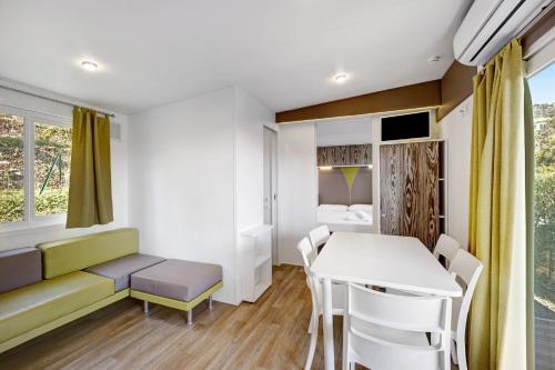 Mobile Home Alloro 165 - Pietra Ligure