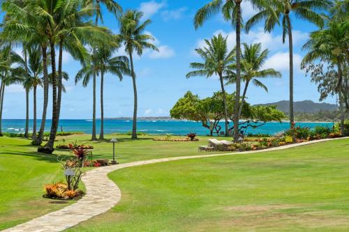 Beachfront Lae Nani 3bd Condo Ac & Heated Pool - Lae Nani Beach, HI
