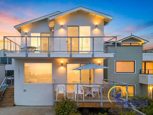 Oceanfront Harbor House - Davenport, CA