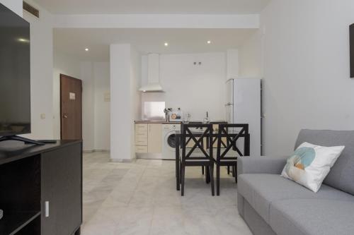 Lux Sevilla Apartment Piscina - Bormujos