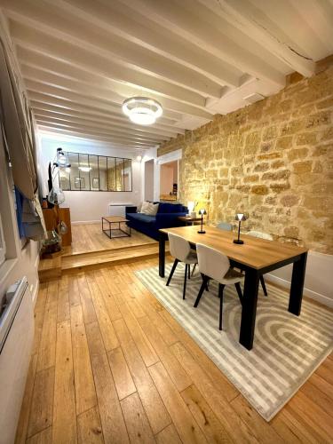 Duplex Sublime Et Lumineux Au Centre Ville 10 Minutes De Paris Parking Privee Souterrain - Nanterre