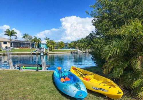 Waterfront Home With Kayaks Private Dock And Gulf Access Punta Gorda Isles - Burnt Store Marina
