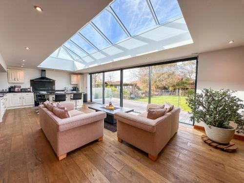 New Ottersend The Retreat With Hottub & Cinema - Whitstable