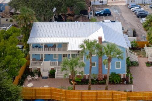 Blue Carriage House Downtown Boutique Hotel - St. Augustine, FL