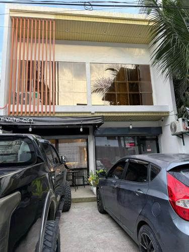 Berchby Loft - Digos City