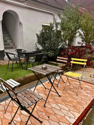 Real Home Apartman - Pécs