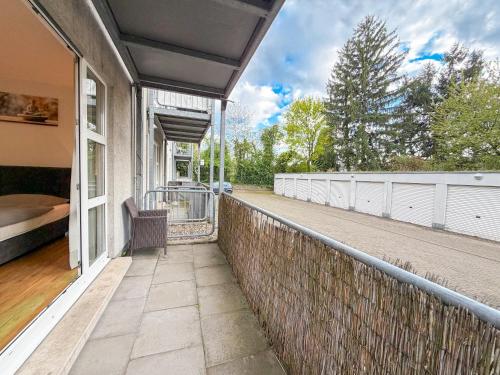 City Studio Mit Kuche Und Balkon - Essen
