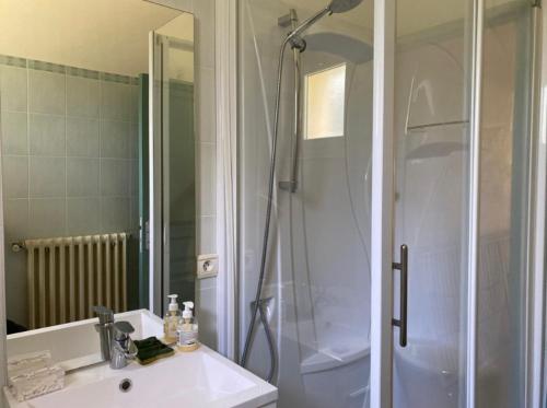 Charming House 2 Bedrooms 4 To 5 People Fully Equiped Kitchen Clim And Heat Wifi Starlink Tv Netflix - Nailloux