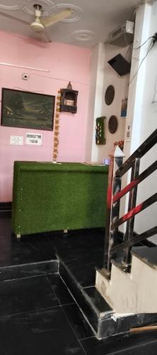 Sambhavi Guest House - Vrindavan