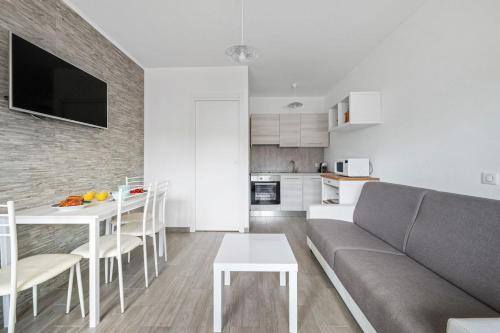 Loiseau Bleu -Studio Terrasse - Parking - Clim - Roquebrune-Cap-Martin