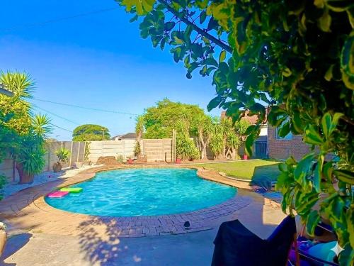 Family Home Eastern Cape - Western Cape