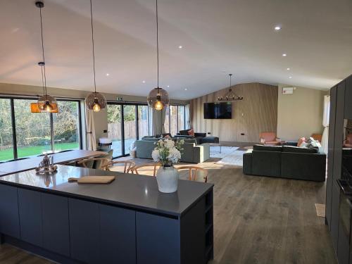 Tyneview Estate, Farmhouse & Stables - Northumberland