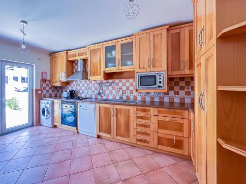 Baleal Bay Guesthouse - Ferrel