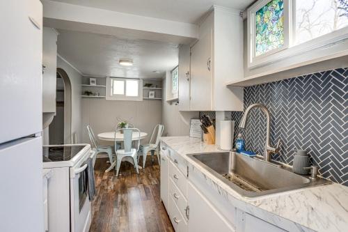 Walk To Parks & Dining: Central Idaho Falls Home - Idaho Falls, ID