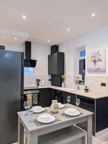 Brand New 4 Bedroom House In Newport Free Parking - Newport