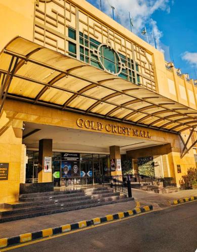 Luxury 02 Bedroom Apartment On 11th Floor At Gold Crest Dha Phase 4, Lahore - Lahore