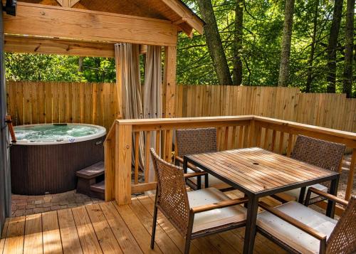 Etowah Apartment On Lookout Mountain - Lookout Mountain, GA